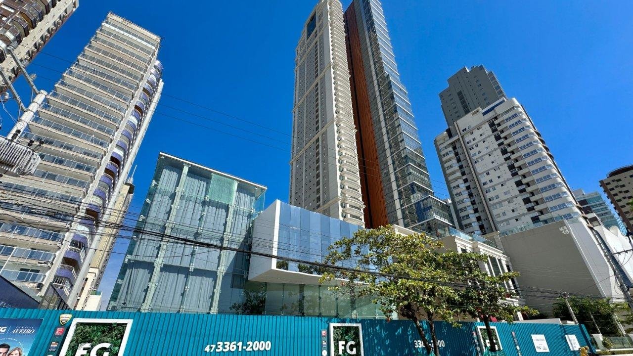 Senna Tower: Um Símbolo de Poder e Exclusividade Para Invest » Blog